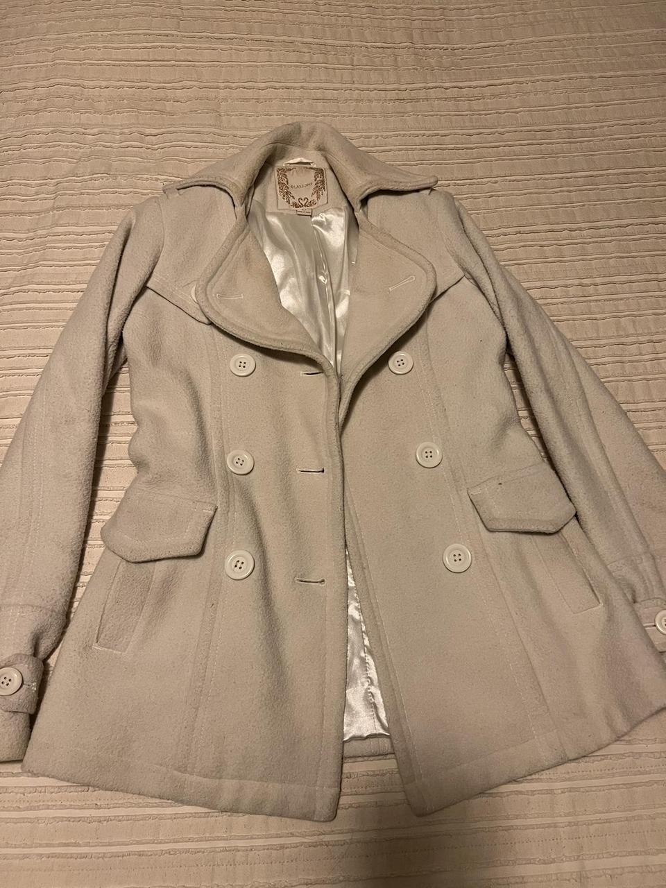 cream colored coat - Depop