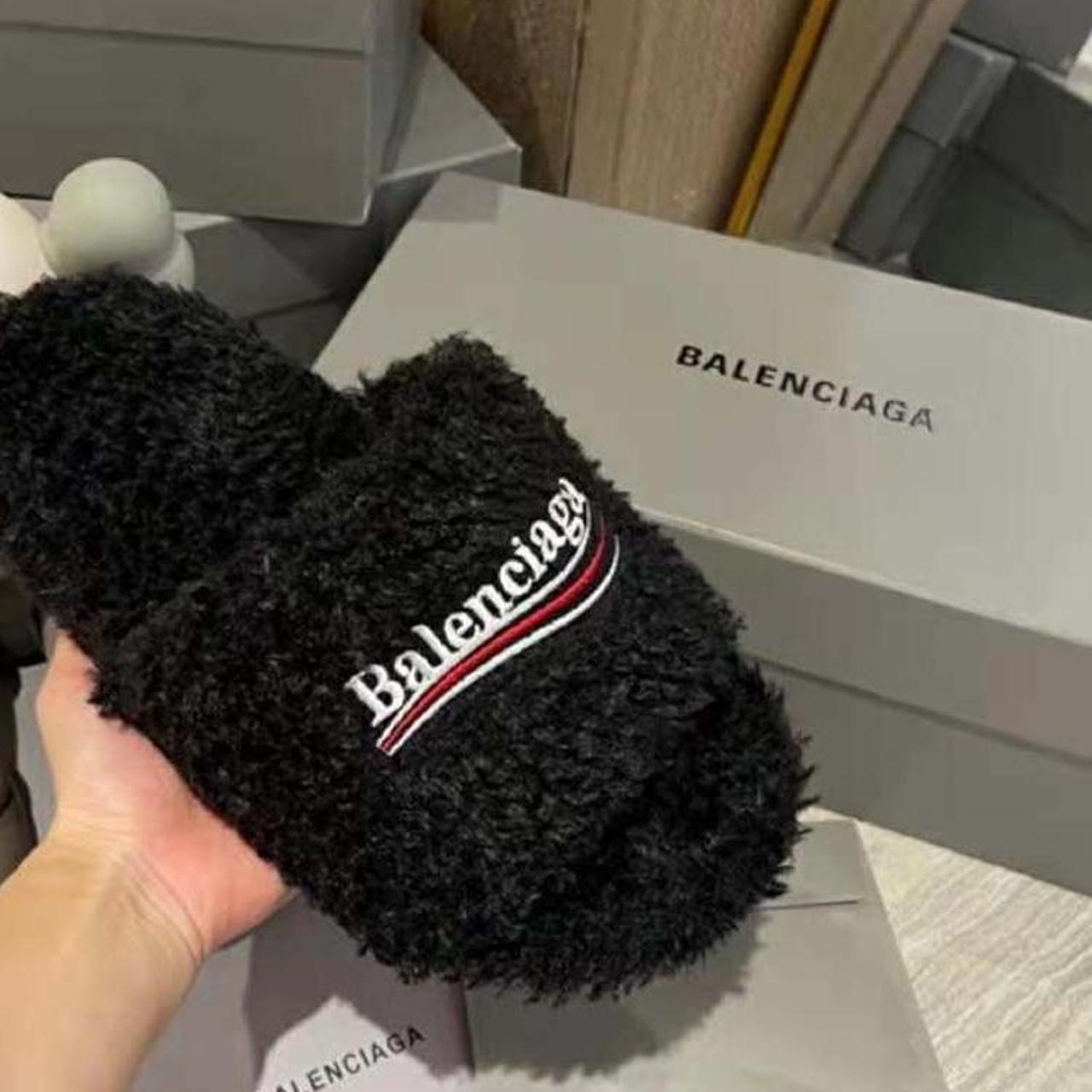 *BRAND NEW | Balenci fuzzy slides 🖤🔥 SZ 43 | Depop