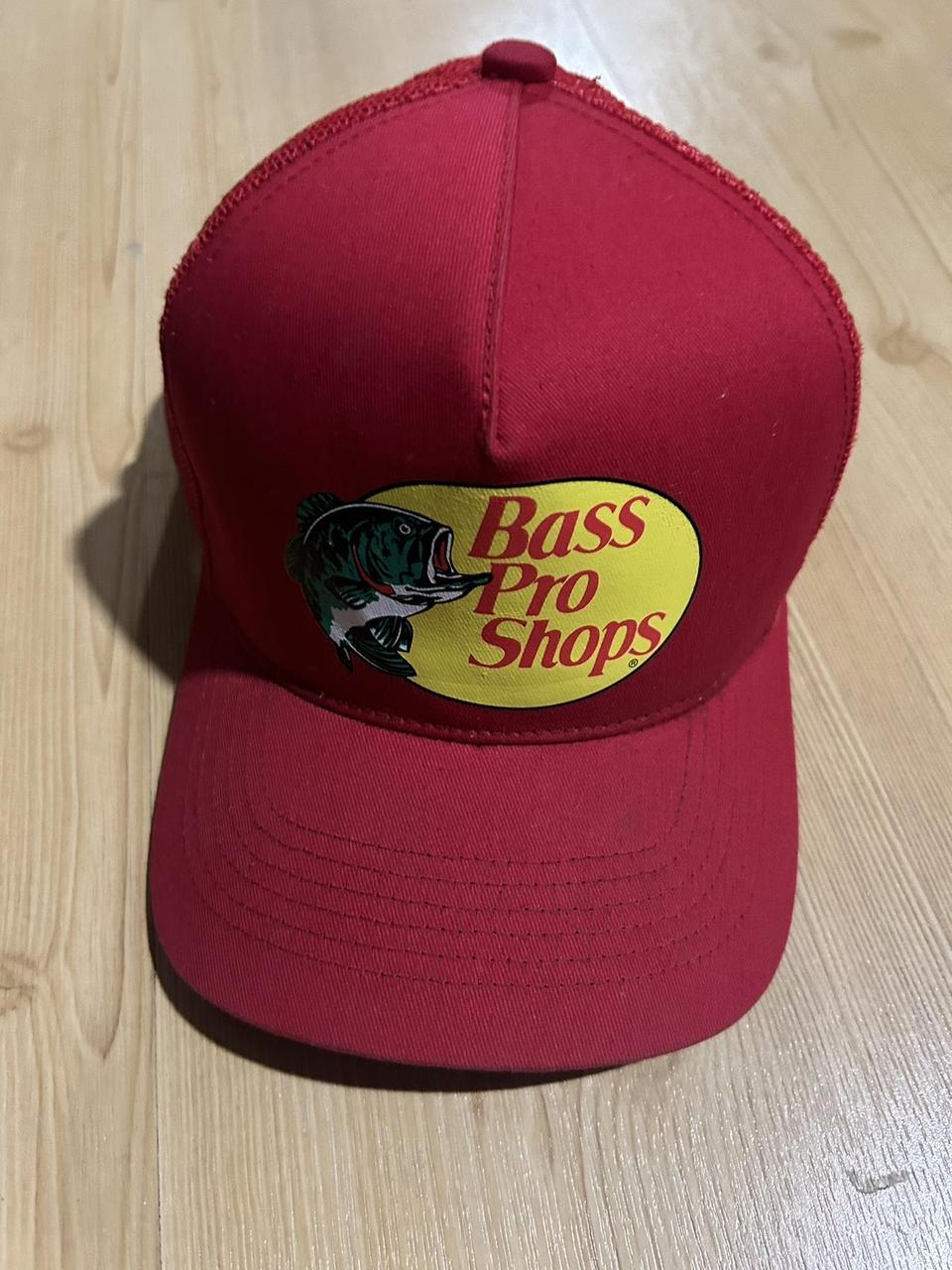 4 pack of Bass Pro Shop Hats in Great Condition - Depop