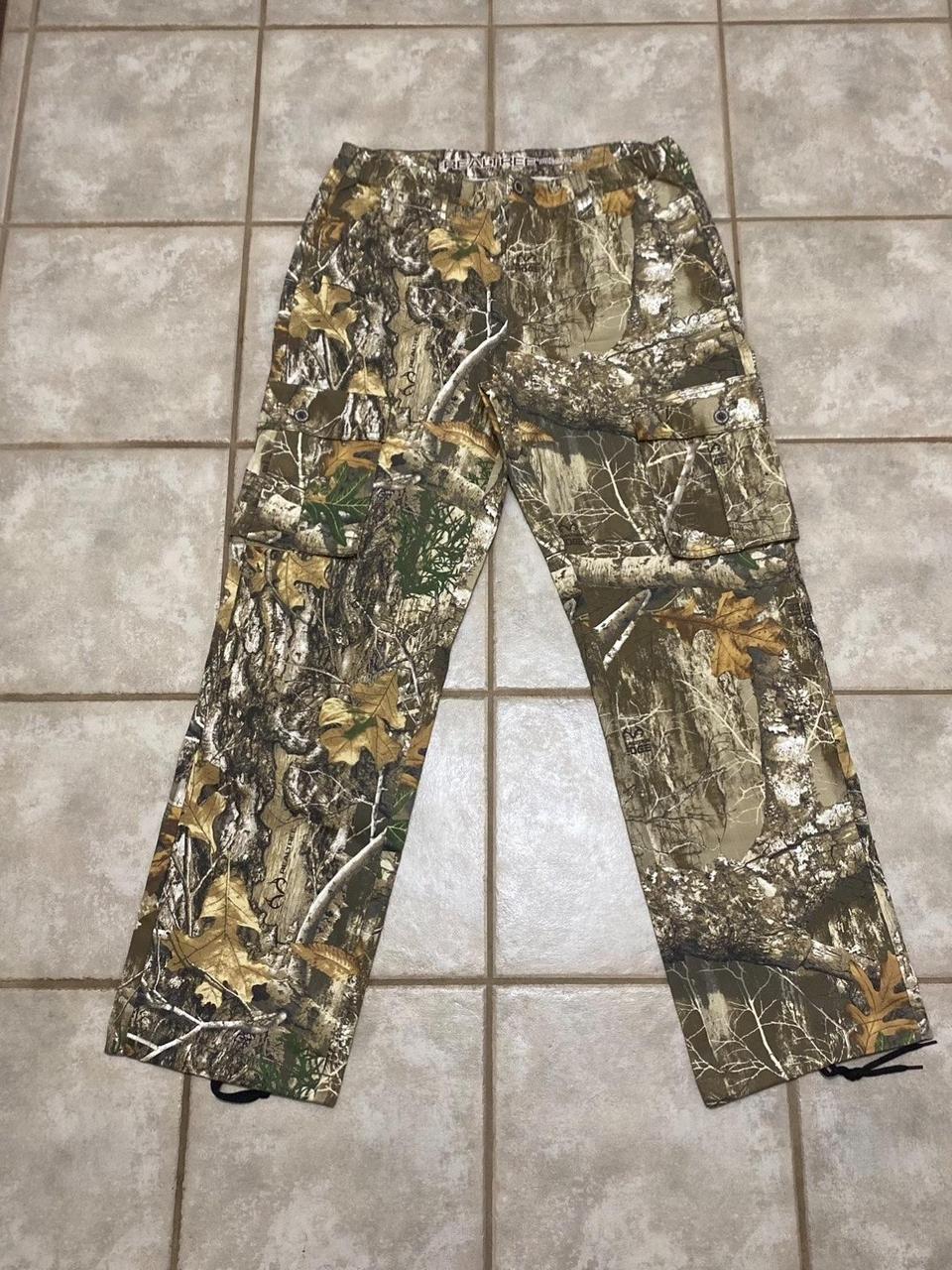 Realtree Camo Hunting pants #Hype #Streetwear... - Depop