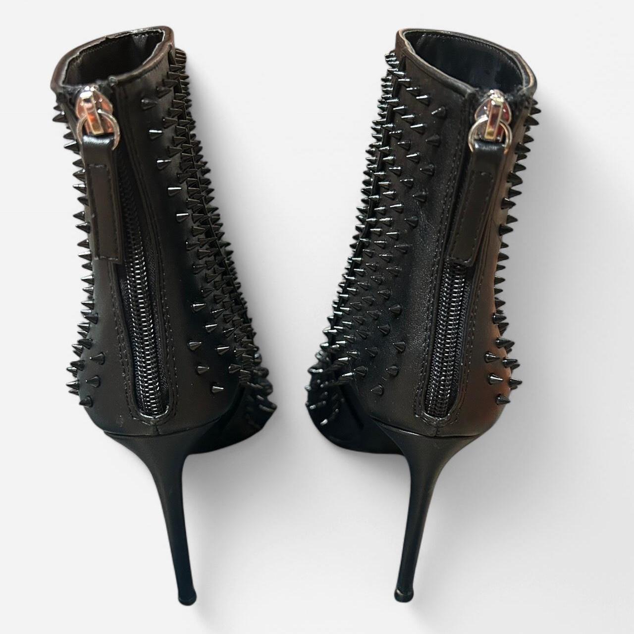 New Steve Madden Punk Rock spiked Ankle Booties.... | Depop