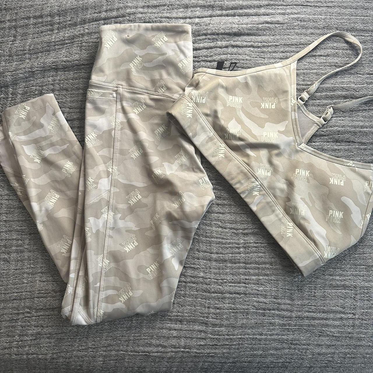 PINK workout set - Depop