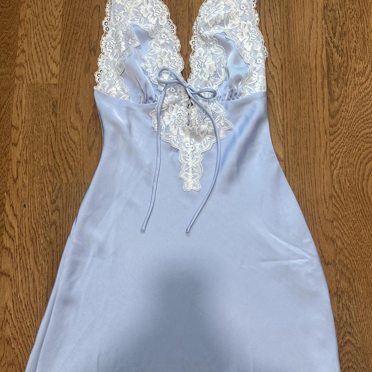 Princess Polly lace slip dress Size US 2 Zipper on... | Depop