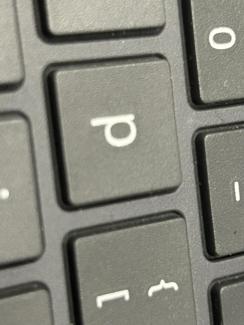 chromebook letter p on keyboard worn 12 times great... - Depop