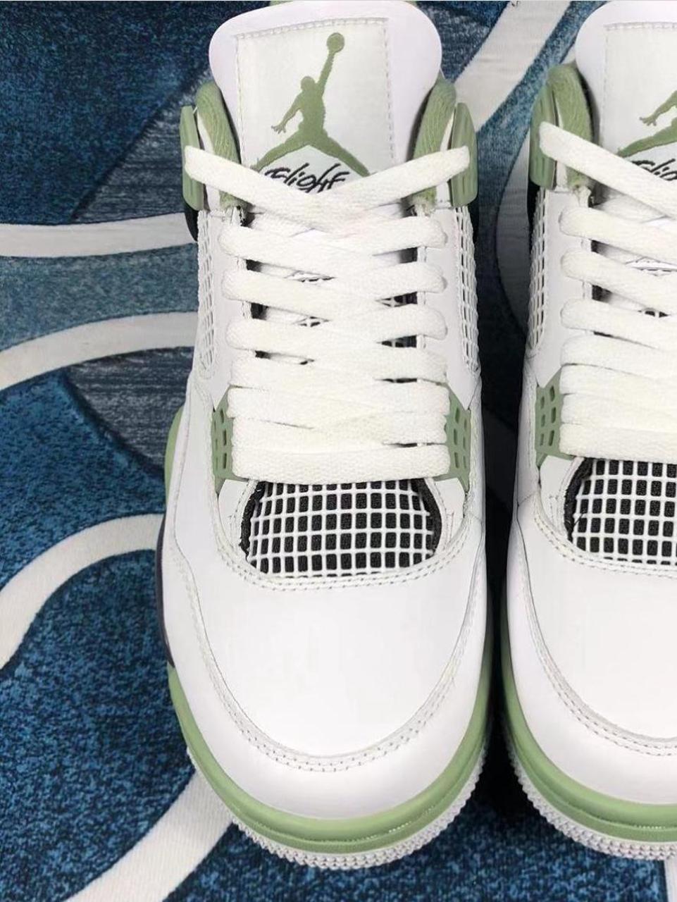 Seafoam Jordan 4s - Depop