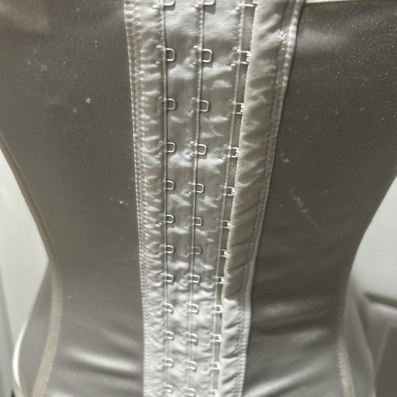 ⋮ lace front corset .ᐟ ֹ ₊ ꒱ ᯓ... | Depop