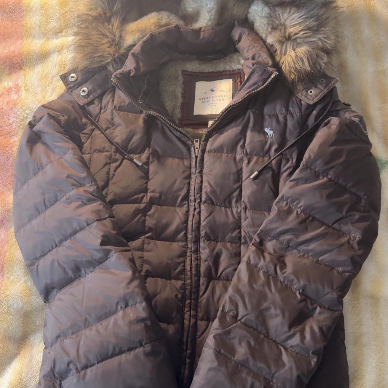 Vintage Brown Abercrombie & Fitch puffer jacket with... | Depop