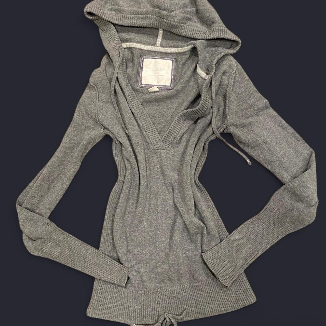 Vinatage Grey American Eagle Outfitters hoodie! Sooo... | Depop