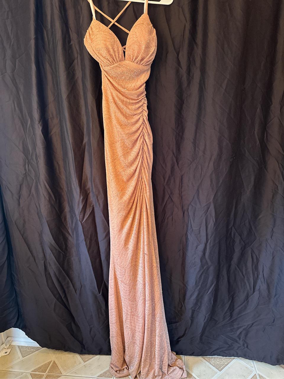 Gorgeous Windsor XS prom dress in light pink w/... - Depop