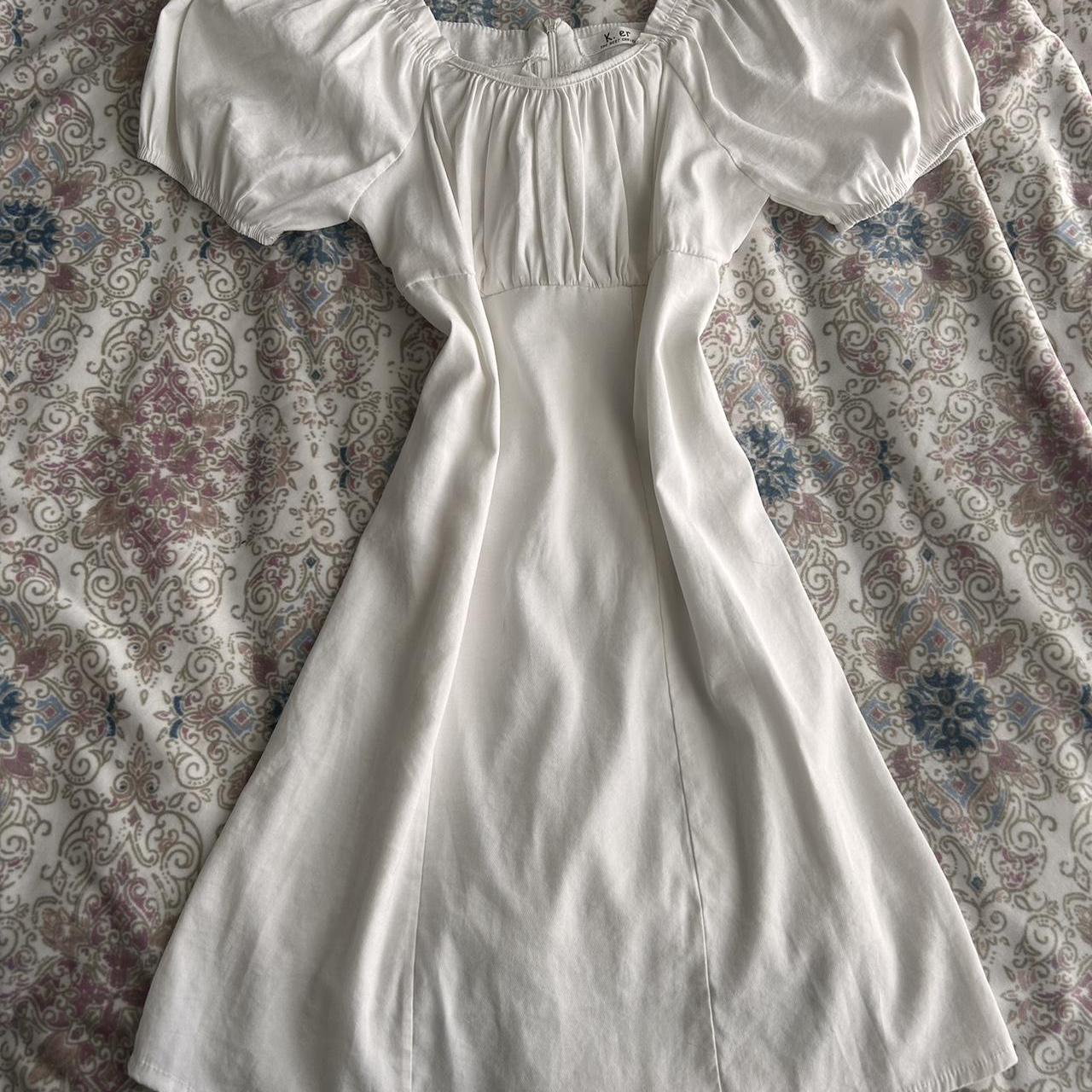 white ruched dress puffy sleeves tie waist perfect... - Depop