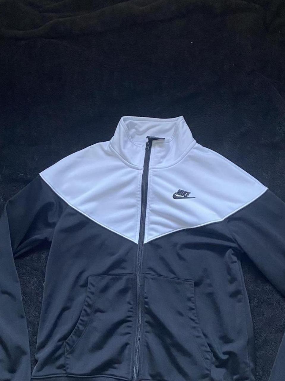 Vintage nike zip up jacket, Fresh 10/10 condition - Depop