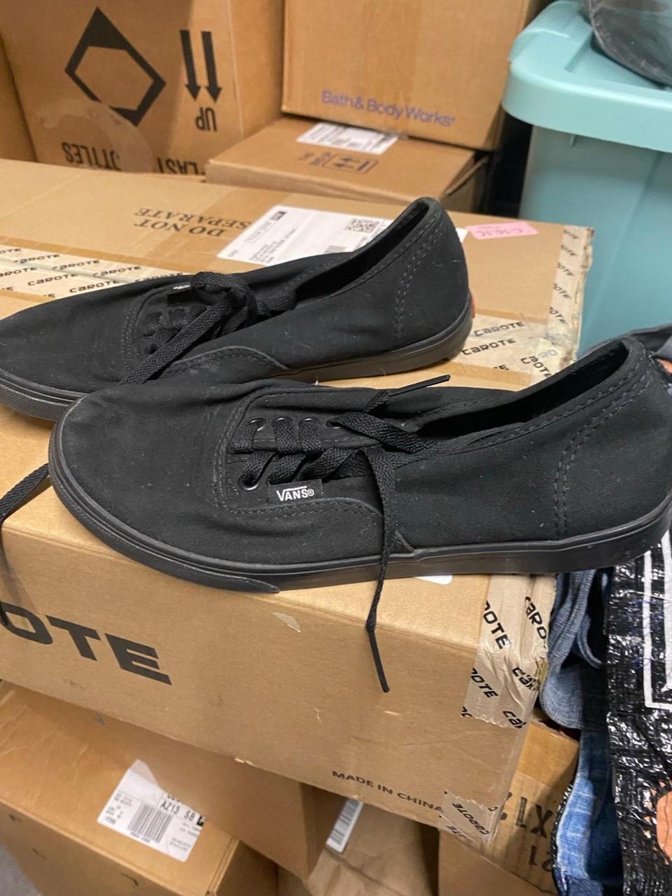 Vans size 7 women black. Worn and good condition. - Depop