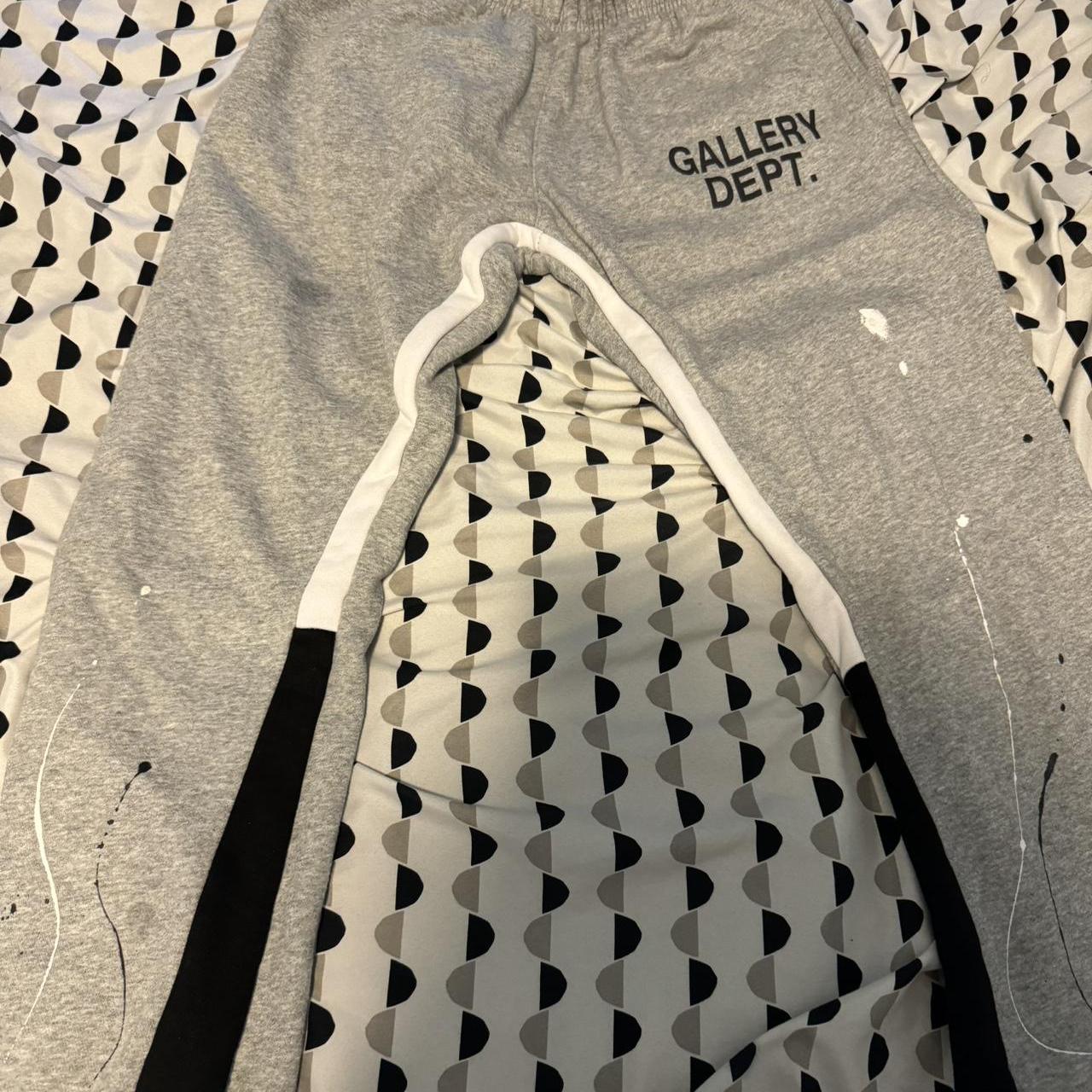 Gallery DEPT sweats DM RO BUY‼️ - Depop