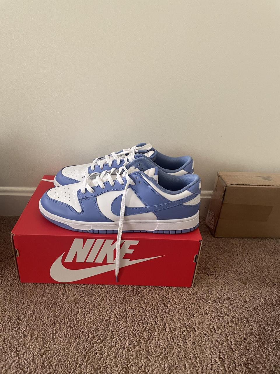 Bundle for dunks polar blue and Jordan 1 lucky green... - Depop