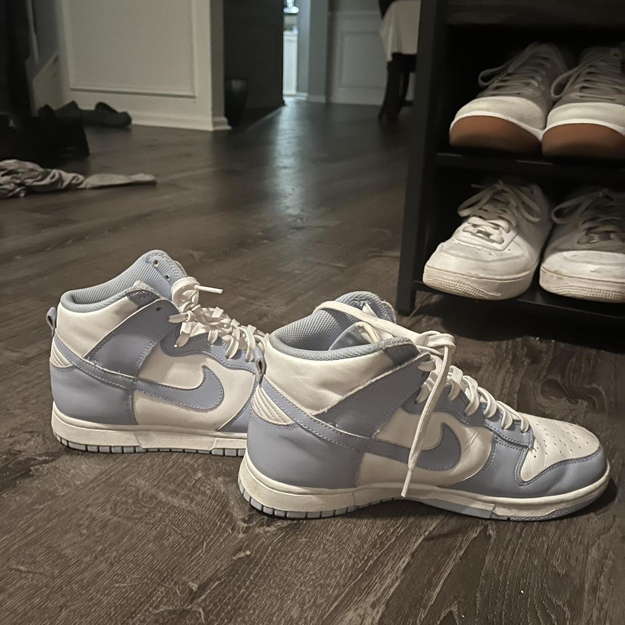 Dunks High Top - Depop