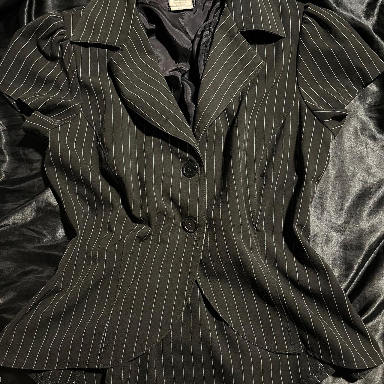 pinstripe office siren blazer labeled size 9, fits... | Depop
