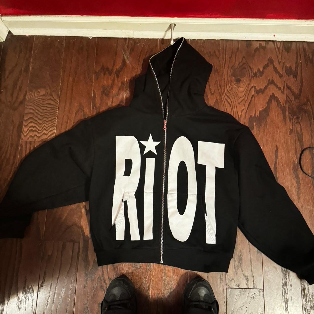 Riot zip up hoodie | Depop