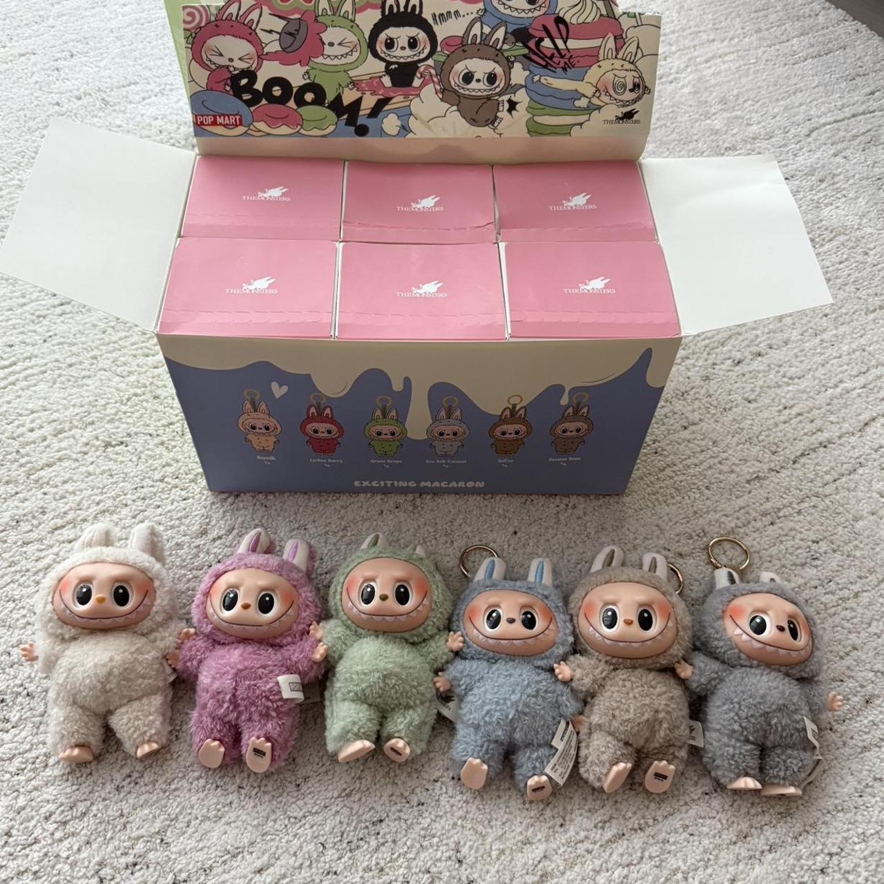 Labubu Exciting macaroon 🫐🩵PLS READ DESCRIPTION... | Depop