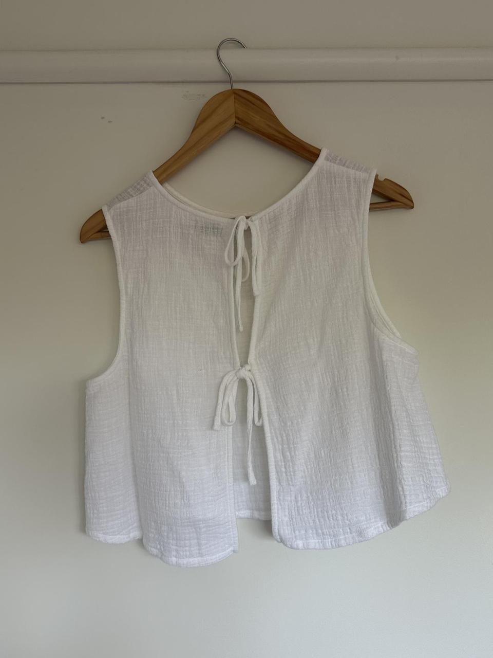 Ghanda flowy linen tank top, only worn once, slight... - Depop