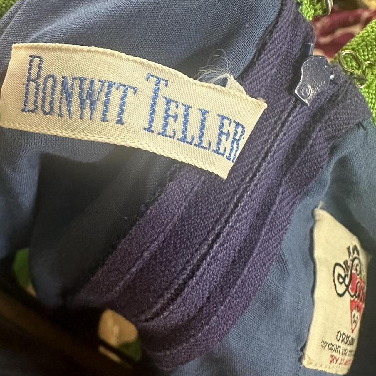 Bonwit Teller 1960s - 1970s vintage blue and green... | Depop