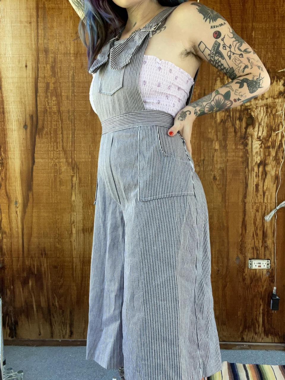 Amazing vintage overalls. Waist is 25”-26”. 11”... - Depop