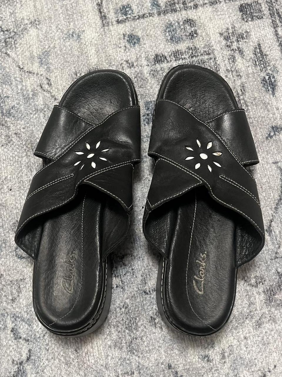 Vintage Clark 90s sandals Size: US 8 - Depop