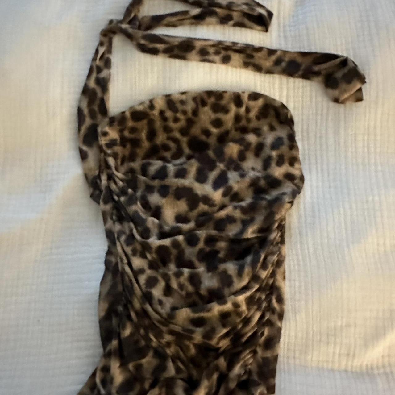 Cute leopard tube top with attached neck scarf - Depop