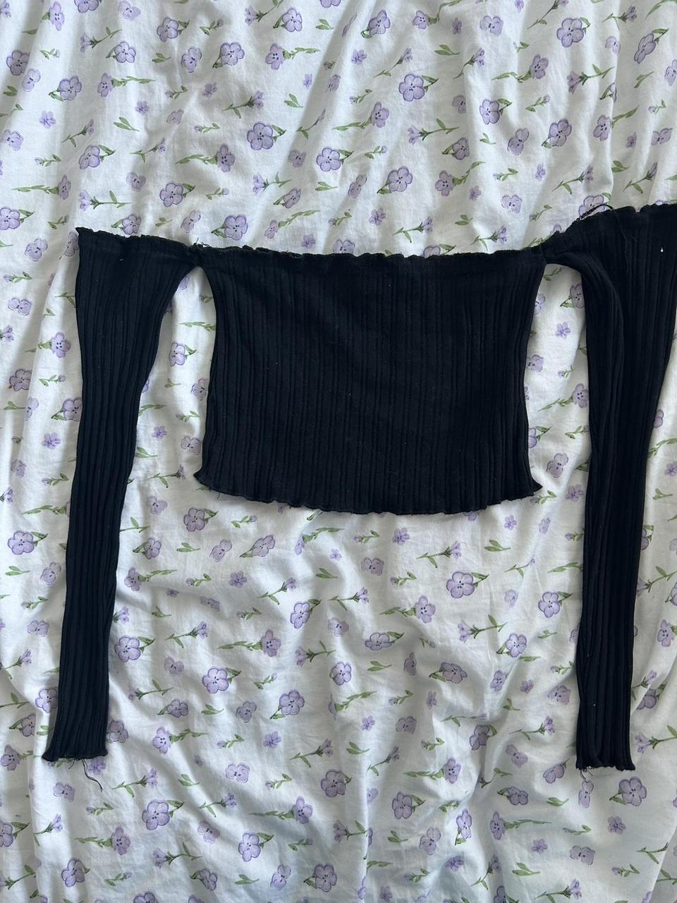 Off shoulder ribbed tube top Super cute and flattering - Depop