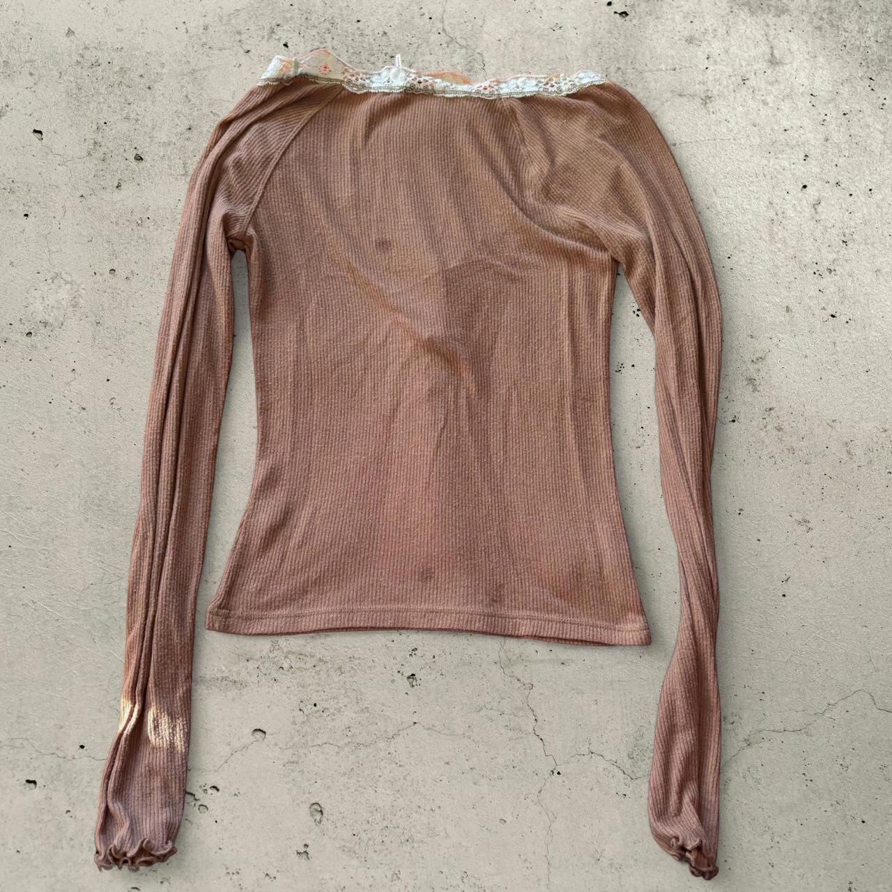 Y2K Brown Lace Ribbed Top Y2K fitted brown ribbed... | Depop